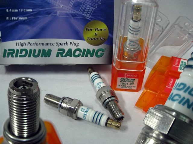 Mua Bugi Denso Iridium cho xe máy giá tốt tại Shop2banh.vn